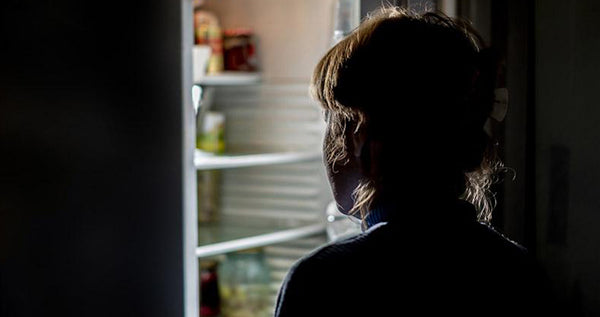 Drinking a Protein Shake Before Bed: Pros & Cons (Plus 3 Recipes) - Levels